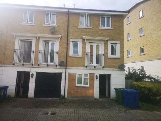 House at Burcher Gale Grove, Greater London