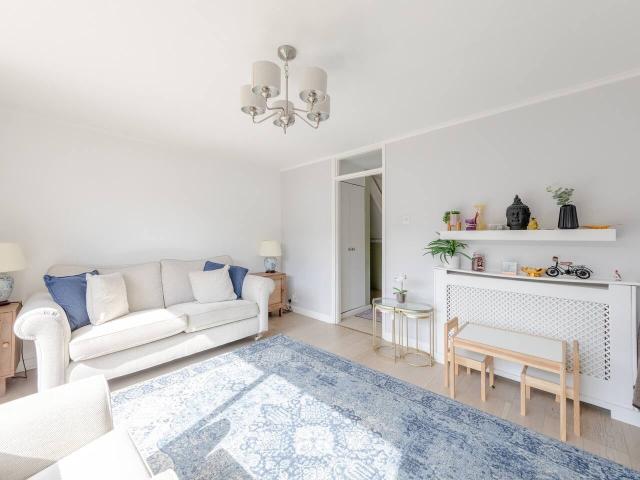House at Burke Close, Greater London