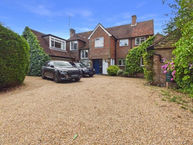 House at Burkes Road, Beaconsfield