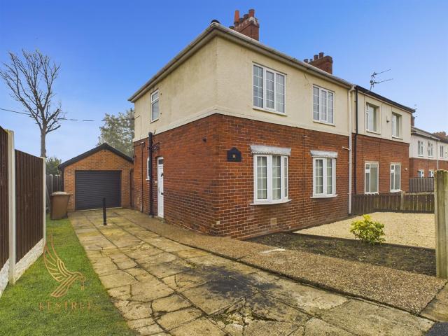 House at Burns Avenue, Wakefield