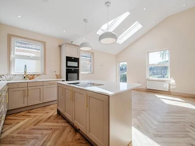 House at Burntwood Lane, Greater London