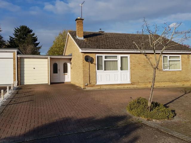 House at Buzzards Close, Cherwell District