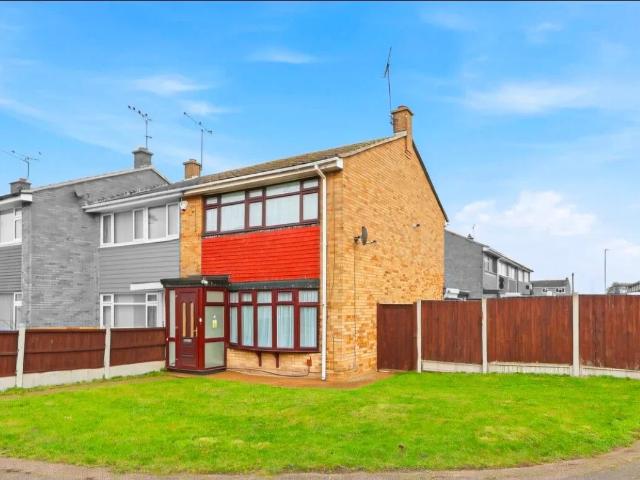 House at Byron Gardens, Tilbury