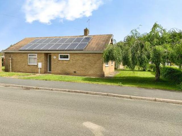 House at Cambridge Gardens, South Holland