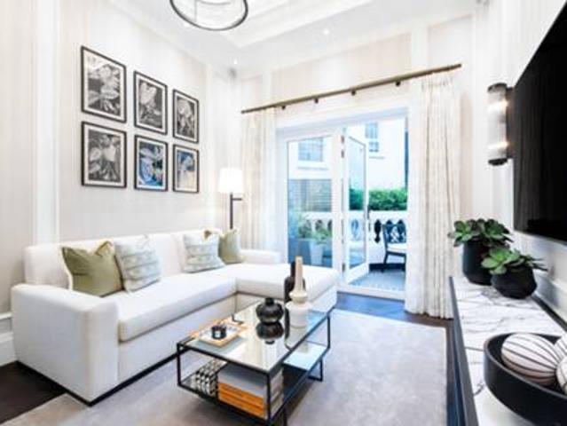 Apartment at Cambridge Place, Greater London