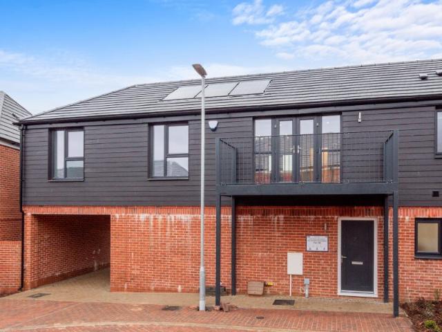 House at Canal Way Beeches Way Shakespeare's Way, Iver