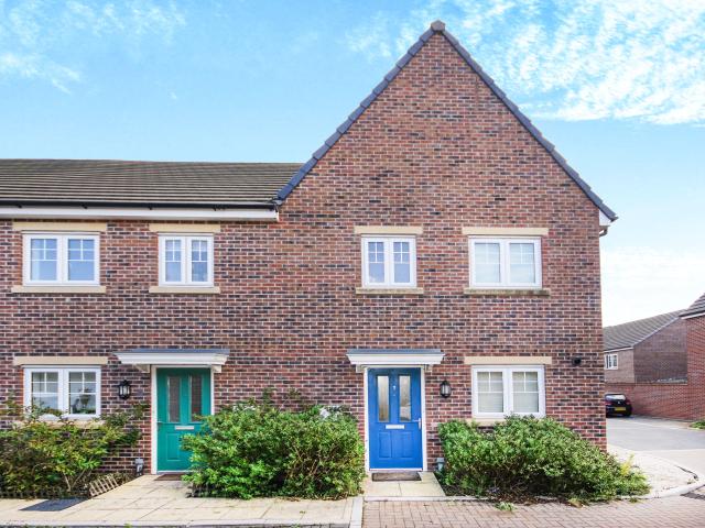 House at Canal Court, Gloucester