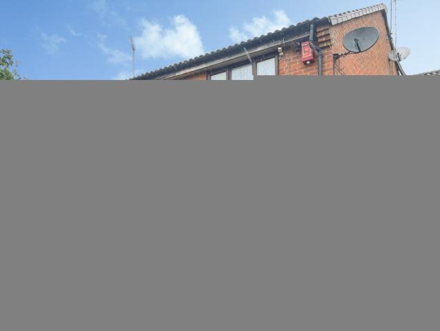 House at Cannock Way, Reading