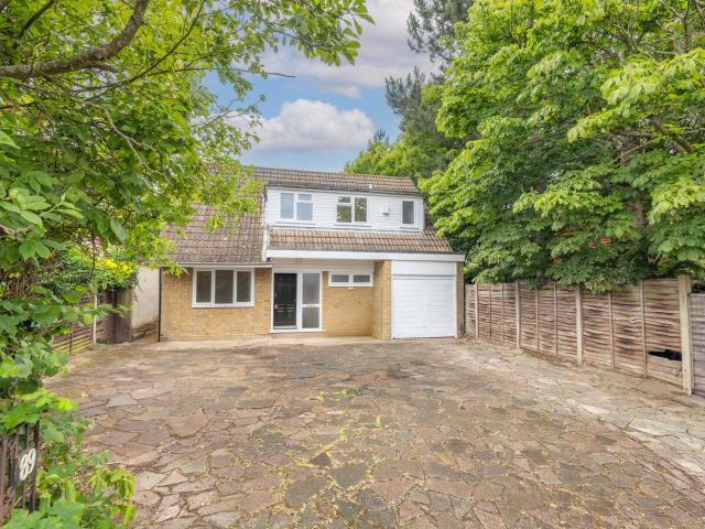 House at Cadbury Road, Sunbury on Thames