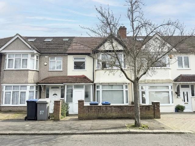 House at Cairnfield Avenue, Greater London