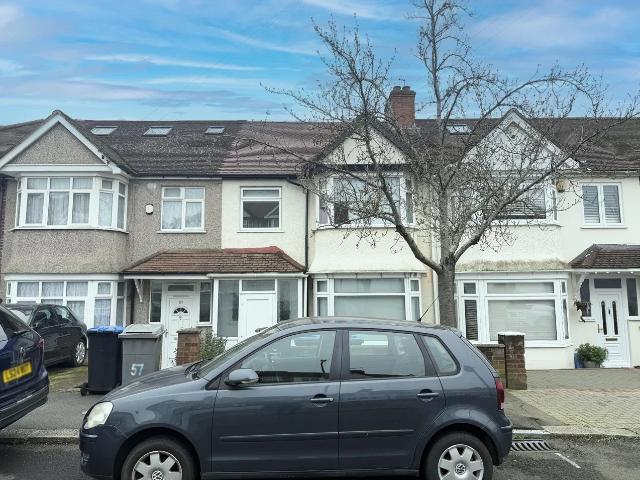 House at Cairnfield Avenue, Greater London