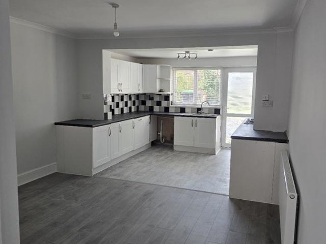 House at Carlingford Road, Ashfield