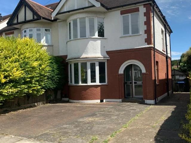 House at Carnarvon Avenue, Greater London