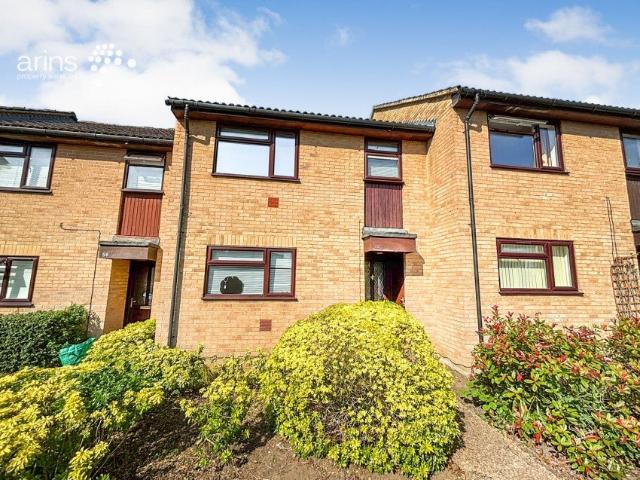 House at Carshalton Way, Earley