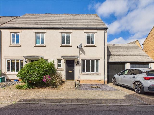 House at Castle Court, Bristol