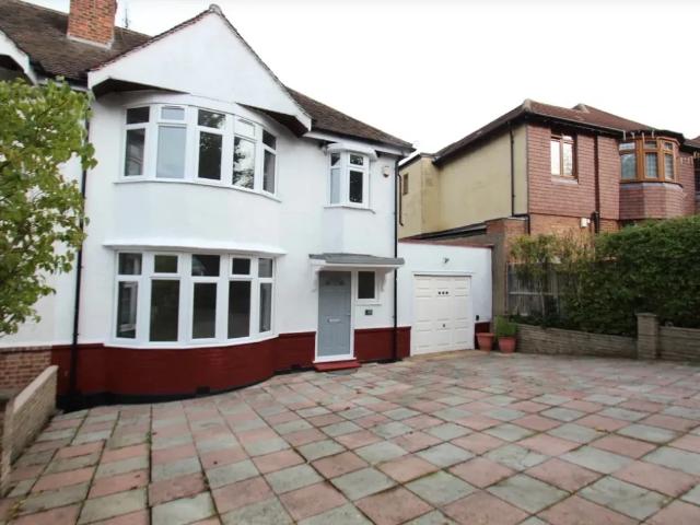 House at Cat Hill, Greater London