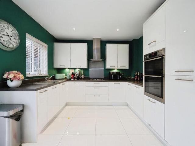 House at Cavell Way, Havant