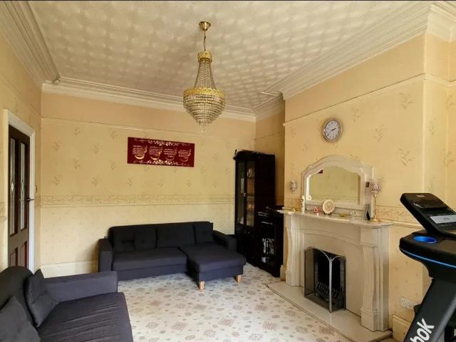 House at Cecil Avenue, Bradford