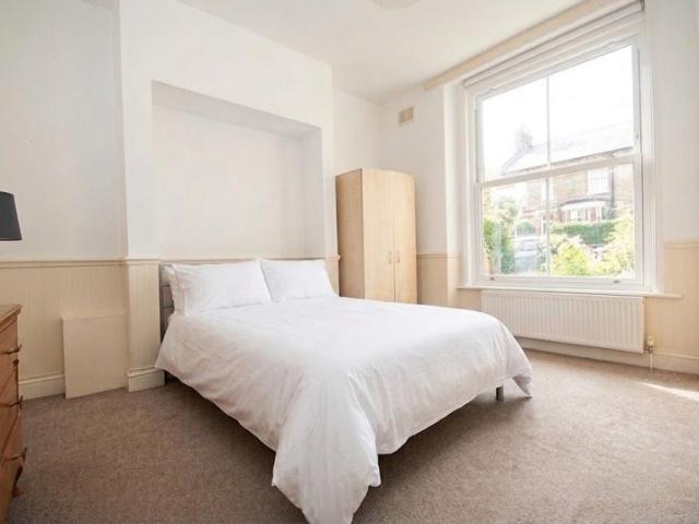 House at Cecilia Road, Greater London