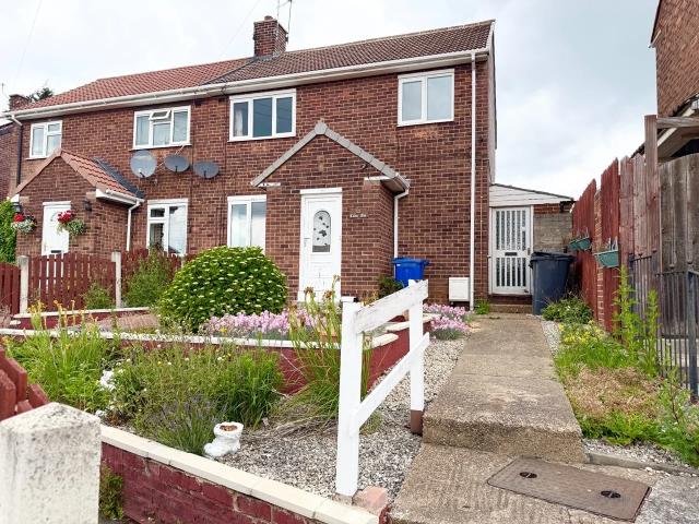 House at Cedar Avenue, Doncaster