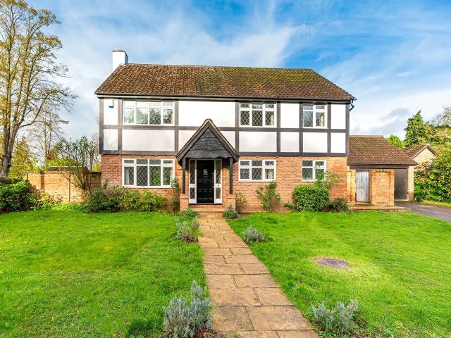House at Cedar Close, Elmbridge