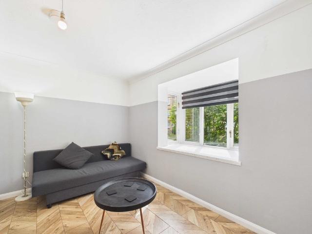 House at Chaucer Drive, Greater London
