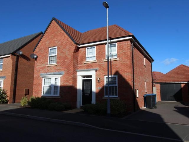 House at Chawton Way, Tamworth