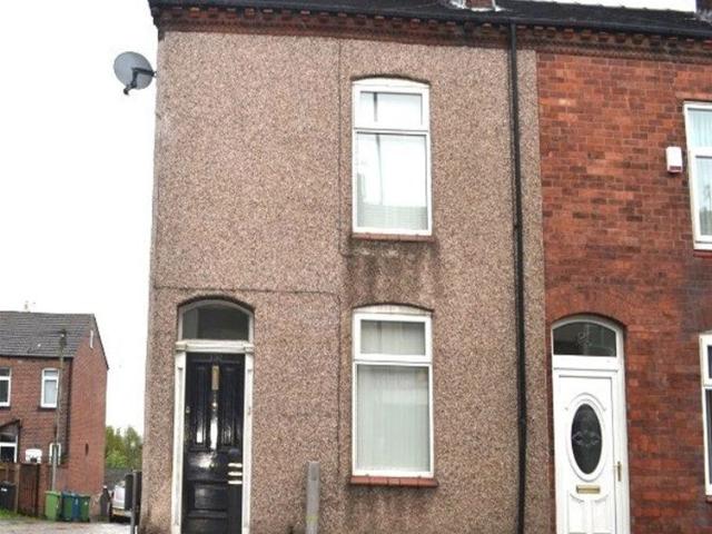House at Chaddock Lane, Manchester