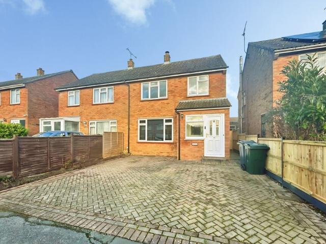 House at Chalk Avenue, Ashford