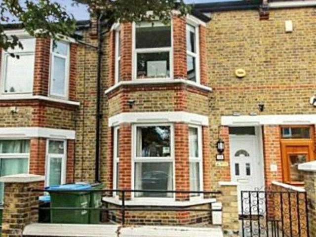 House at Chancelot Road, Greater London