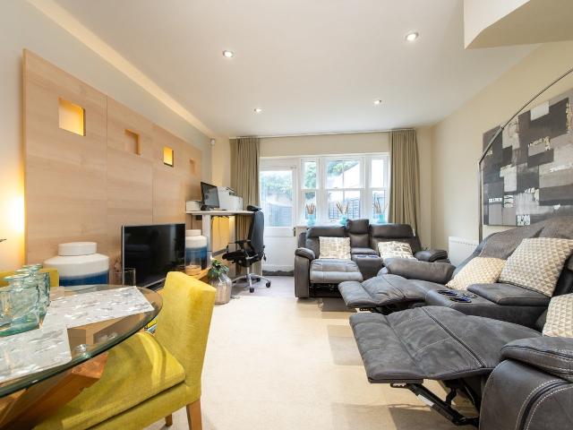 House at Chapel Street, Royal Leamington Spa