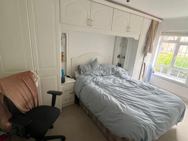House at Chargrove Close, Greater London