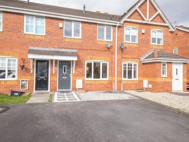 House at Charmouth Close, Newton le Willows