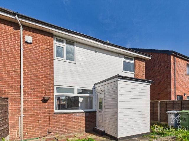 House at Chepstow Avenue, Sale