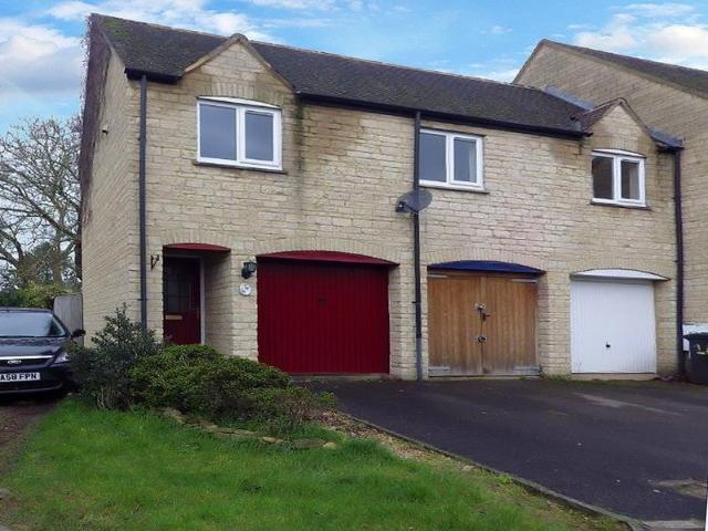House at Chichester Place, Brize Norton
