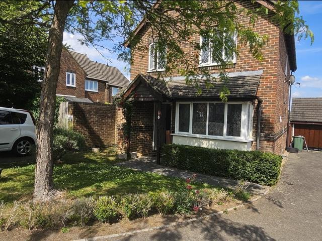 House at Chiddingstone Close, Greater London