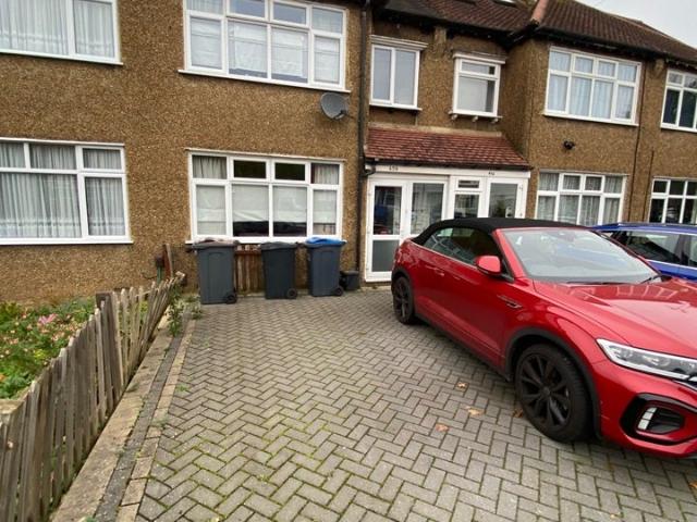 House at Chipstead Valley Road, Greater London
