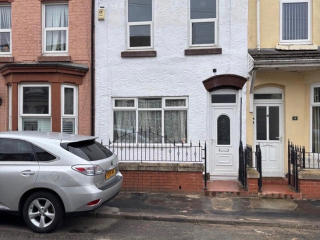 House at Chiswell Street, Liverpool