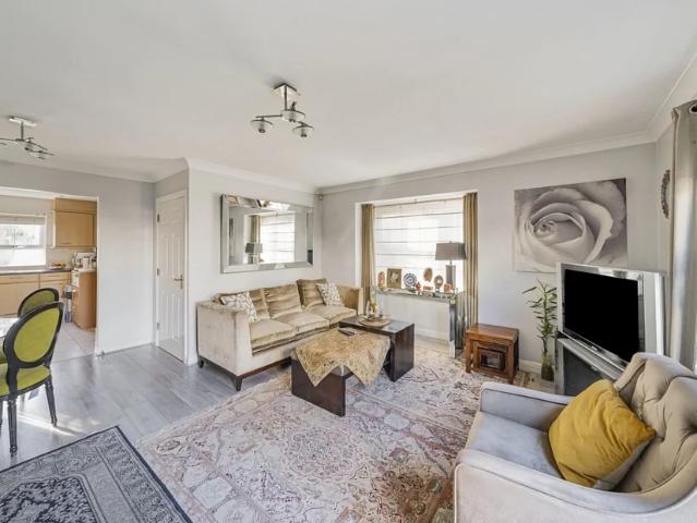 House at Church Hill Road, Greater London