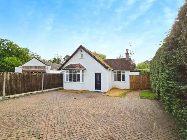 House at Church Road, Surrey Heath