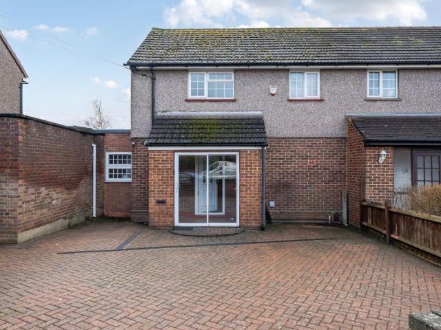 House at Cippenham Lane, Slough
