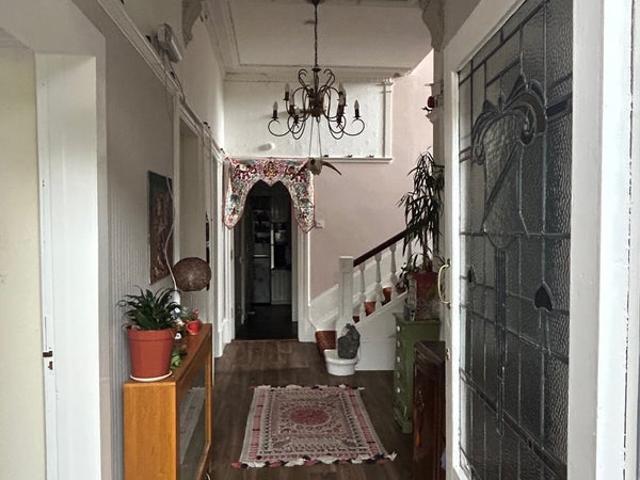House at Circus Drive, Glasgow