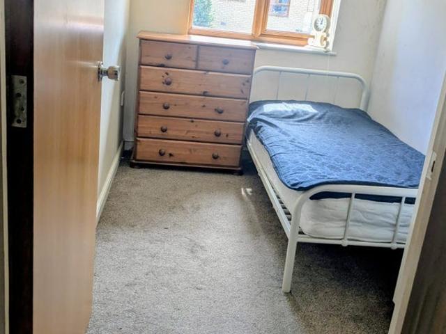 House at Commonwealth Drive, Crawley