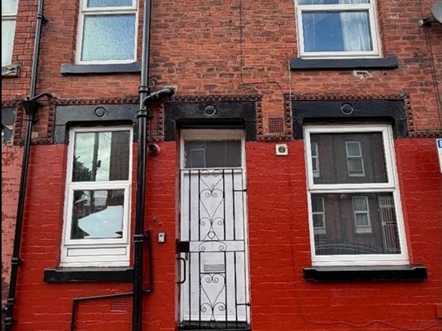 House at Compton Terrace, Leeds