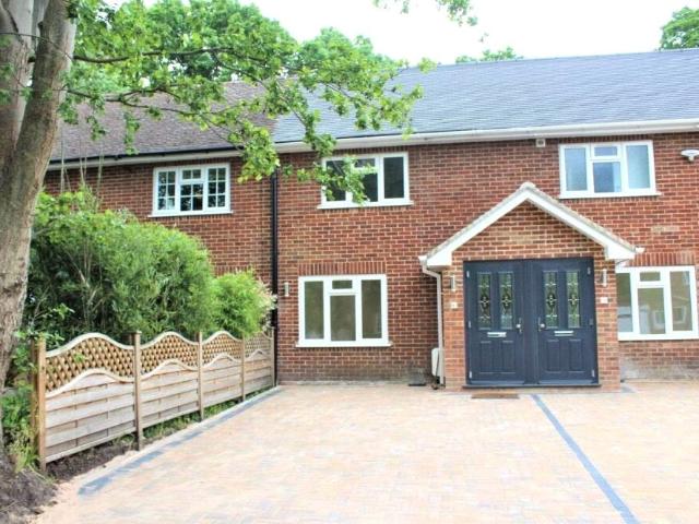 House at Conway Drive, Rushmoor