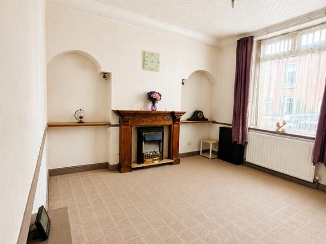 House at Coalshaw Green Road, Chadderton