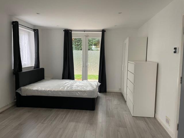 House at Cobbles Crescent, Crawley