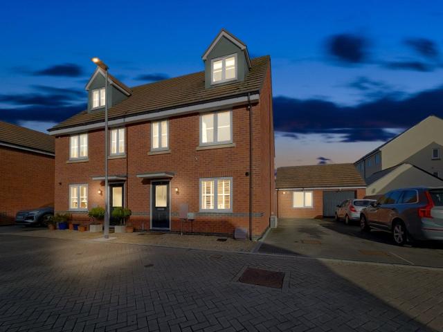 House at Cobblestone Way, Cheltenham