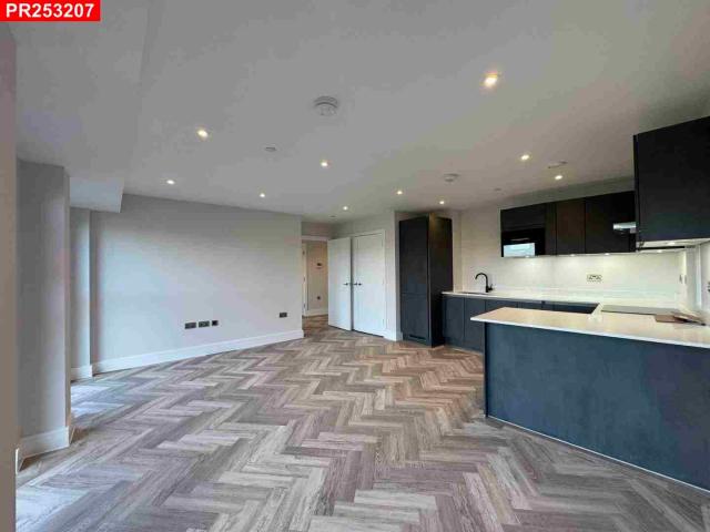 Apartment at Cockfosters Road, Greater London