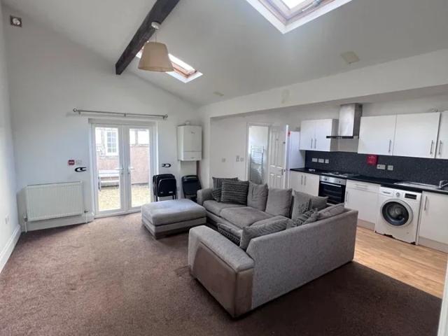 House at Coldharbour Road, Bristol